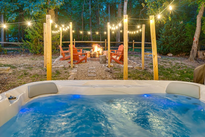 Petfriendly/hottub/gameroom/firepit/poolaccess - Massanutten, VA