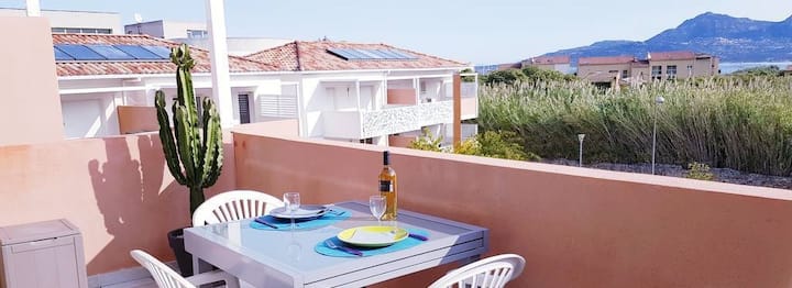 Situation Parfaite Pour Un Séjour Sans Voiture - Calvi