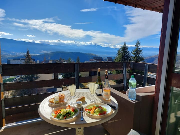 Douillet Studio Superbe Vue 180° Sur Les Montagnes - Saillagouse