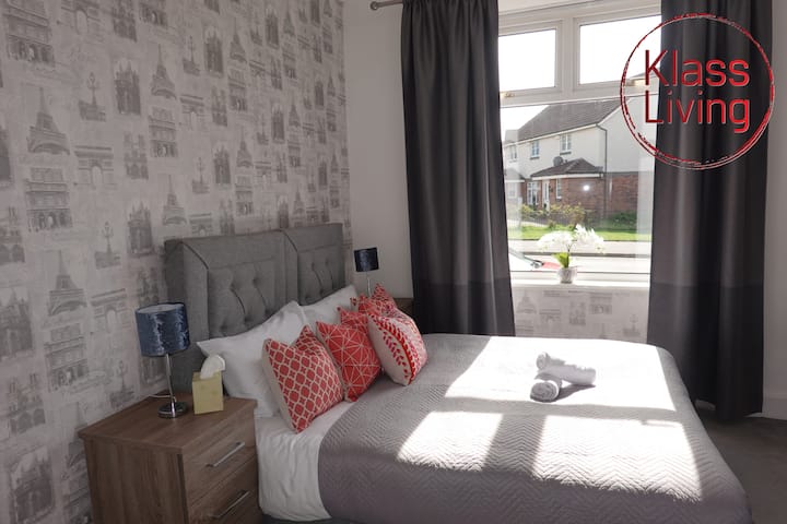 Quiet 1-bed Apt/ Mossend / Free Parking/ Wifi - Motherwell