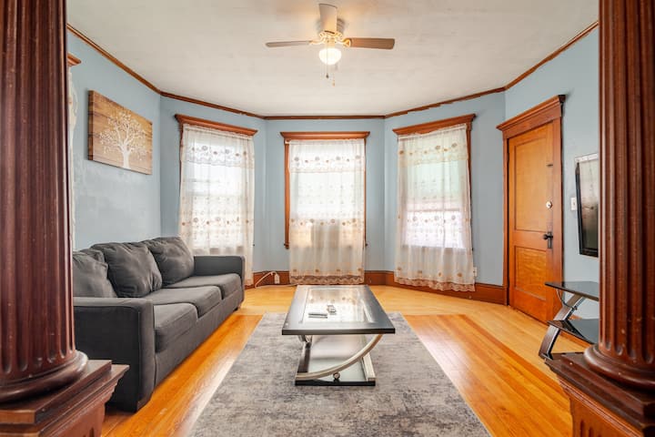 Lovely 3 Bedroom Apartment For Rent - New Bedford, MA