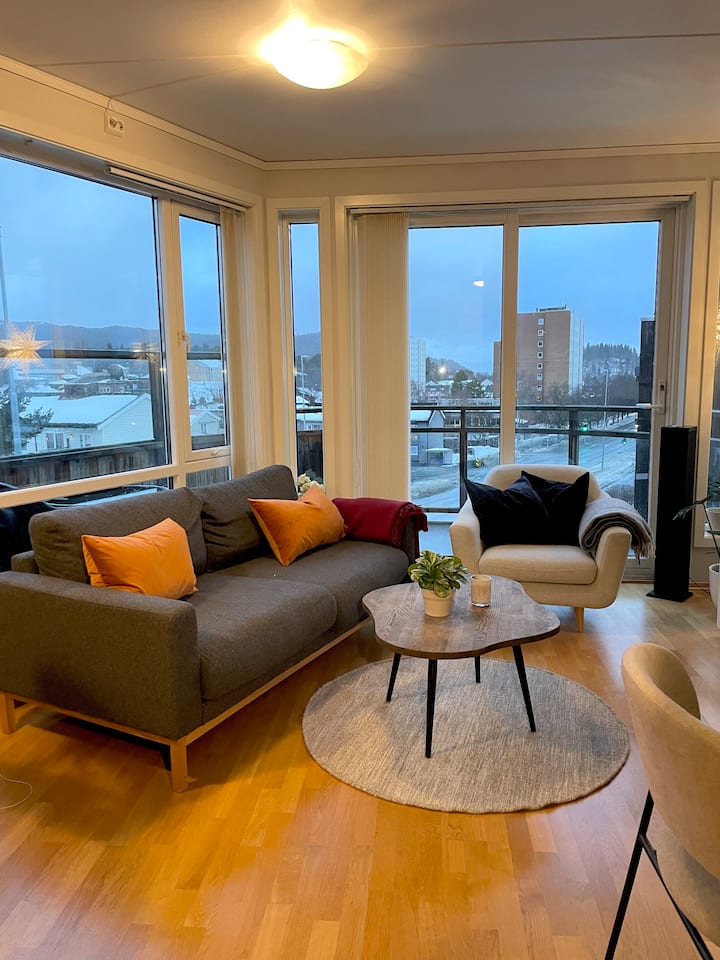 Pen Leilighet På Byåsen - Trondheim