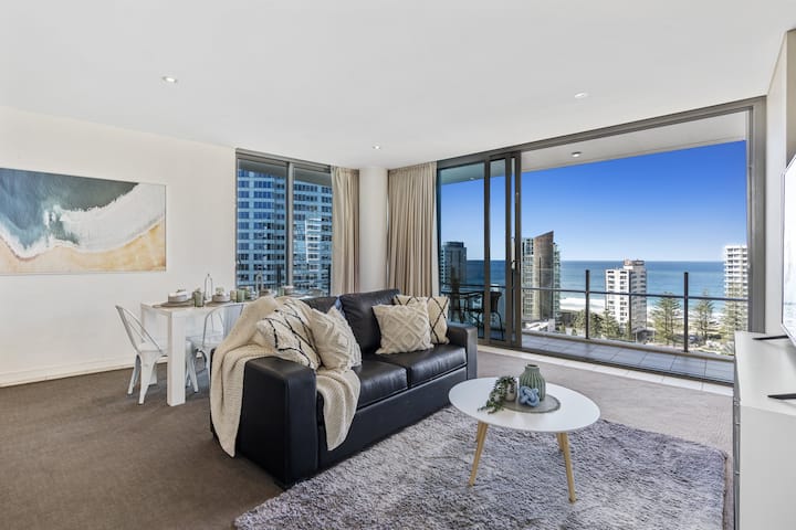 Elston Resort - 2 Bedroom Ocean View Unit - Gold Coast