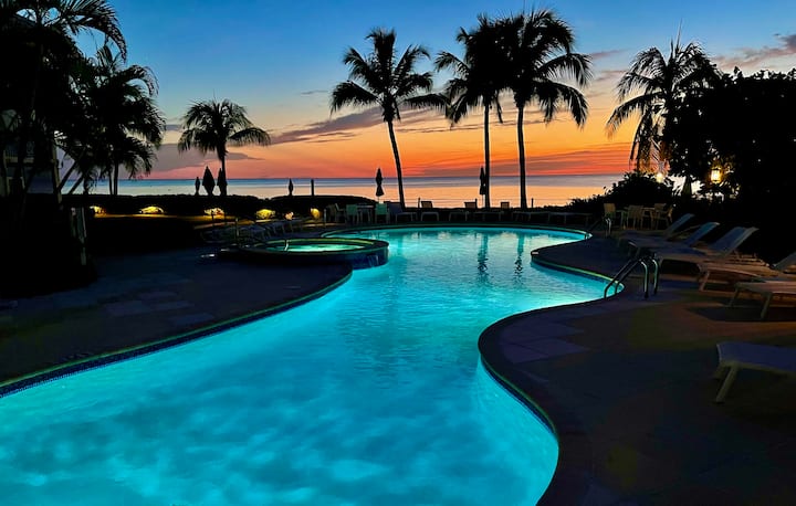 Cayman 7 M Beach At Crescent Point - Cayman Islands