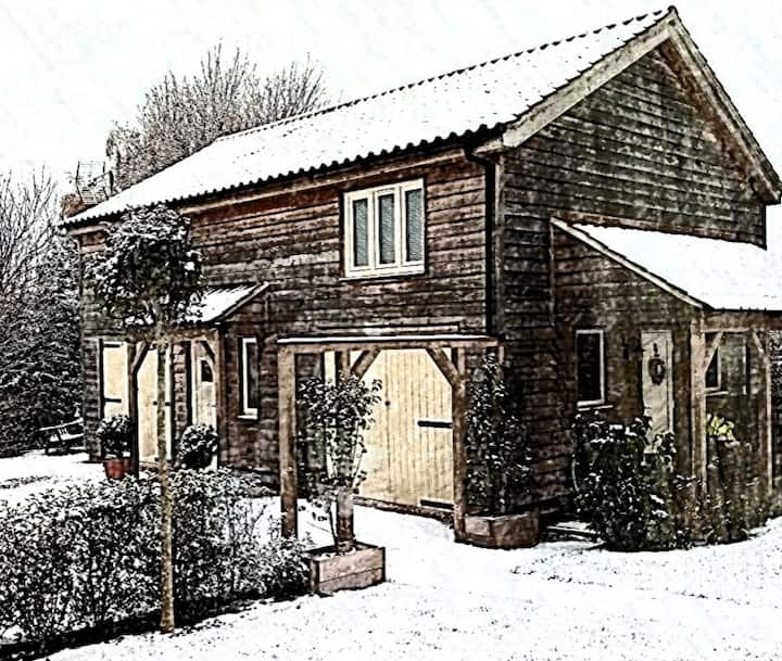 Cosy Entire Guest Suite & Garden In Small Village - Bradford-on-Avon