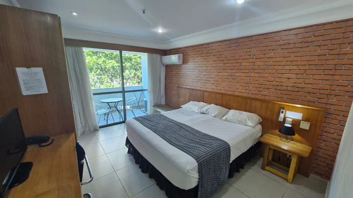 Lindo Flat Acesso A Pé A Praia Barra Da Tijuca - Rio de Janeiro