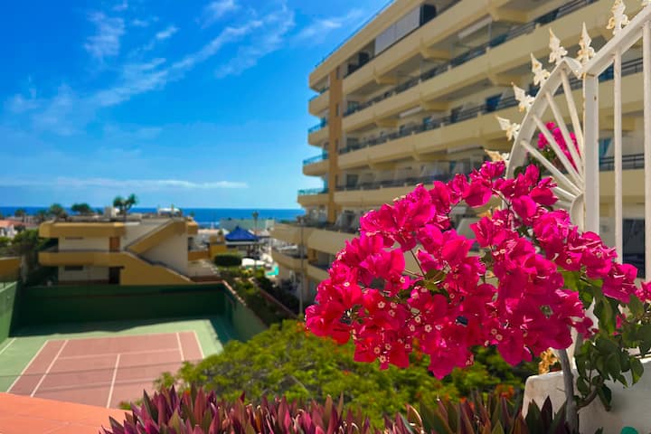 Apartment Ocean Park, In Costa Adeje, Tenerife - Costa Adeje