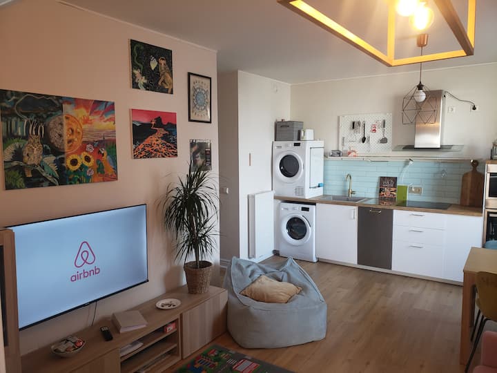 Private Apartment In Gare Neighborhood - Luxembourg