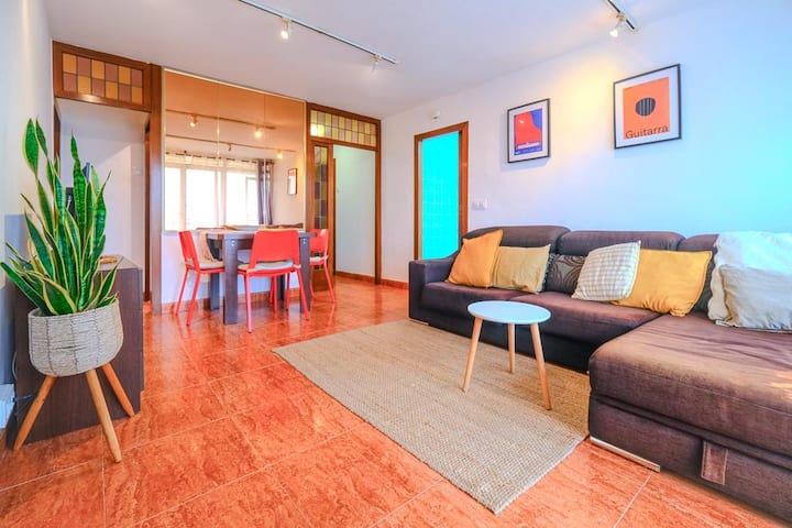 Flat With Nice Views In Barcelona - Barcelona