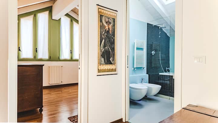 The Chic Factory Design Apartment - Milan