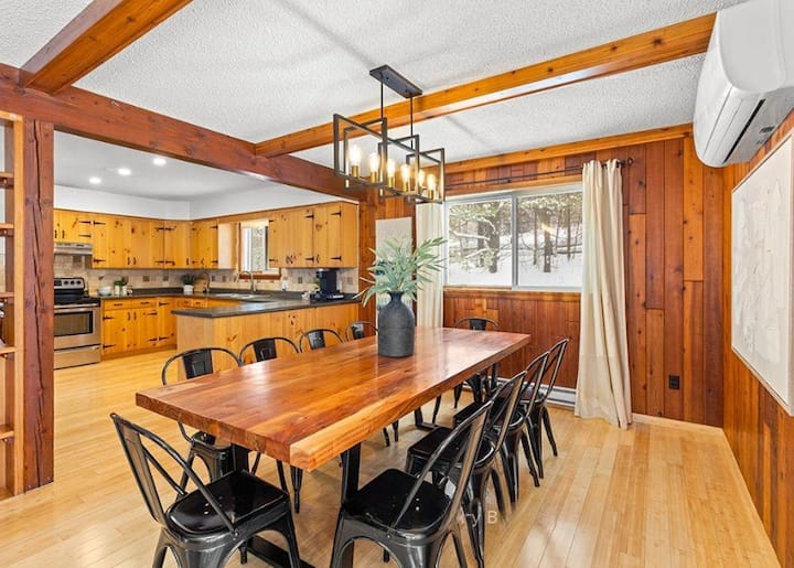 Coziest Fall Getaway- Bbq, Hot Tub, Sauna, Firepit - Town Of The Blue Mountains