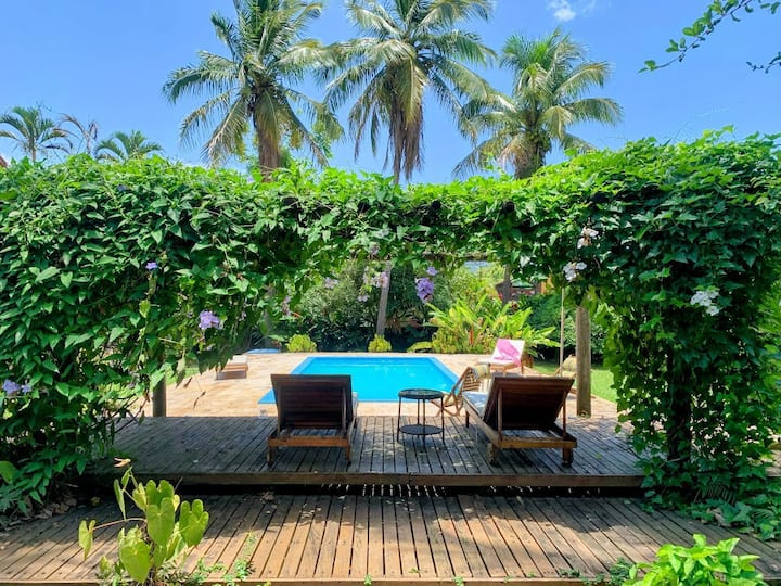 Espaço Verde / Casa Na Ilhabela - Ilhabela