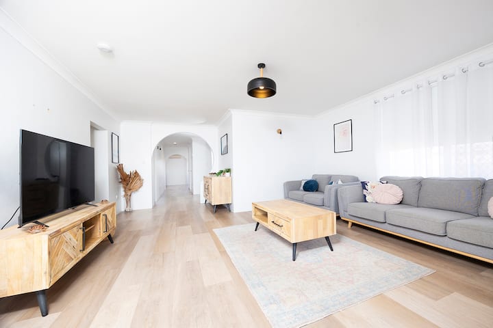 Breakwaters 5 - Forster