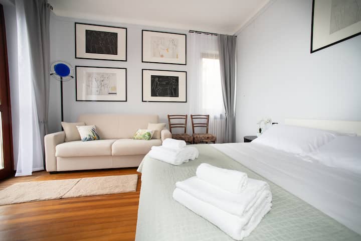 Appartamento Rose In Villa, Spotorno - Noli