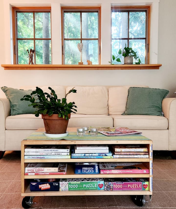 Parkside Apt. 
Close To Everything. 
Accessible. - Burlington, VT