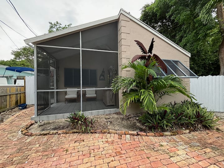 Cozy Getaway Family & Pet Friendly - Florida Keys