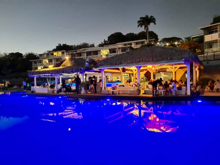 Beau Studio Dans Résidence Avec  Piscine - Martinique