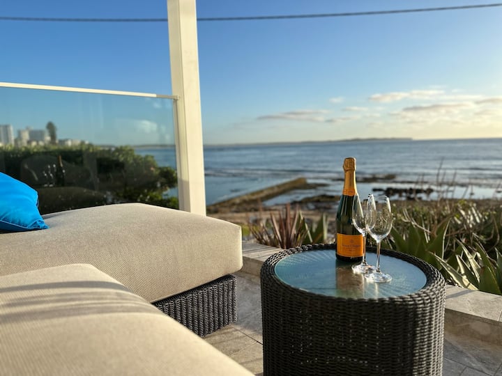 Ranked In Top 20 Beach Houses In Nsw - Spectacular - Cronulla