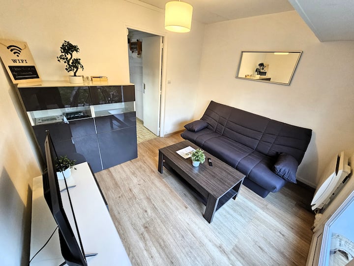 Cottage Proche De Paris Avec Jardin Privé - Île-de-France