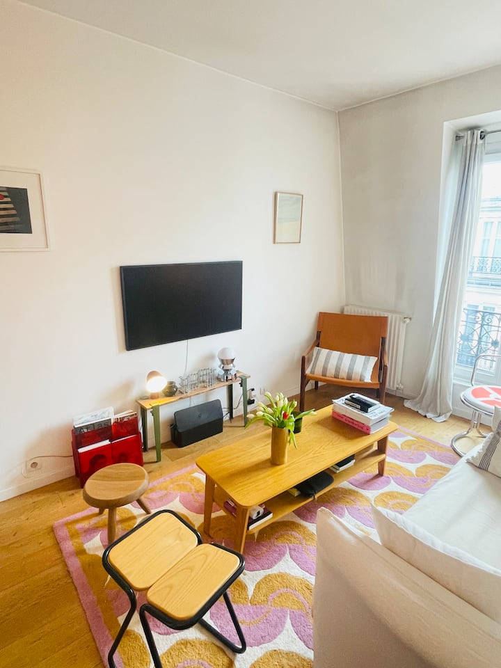 Montmartre Appartement Lumineux Collé Sacré-coeur - Paris