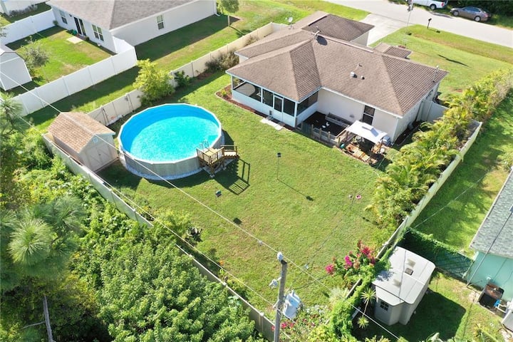 Family-friendly Getaway With Pool,  Hottub & More! - North Port, FL