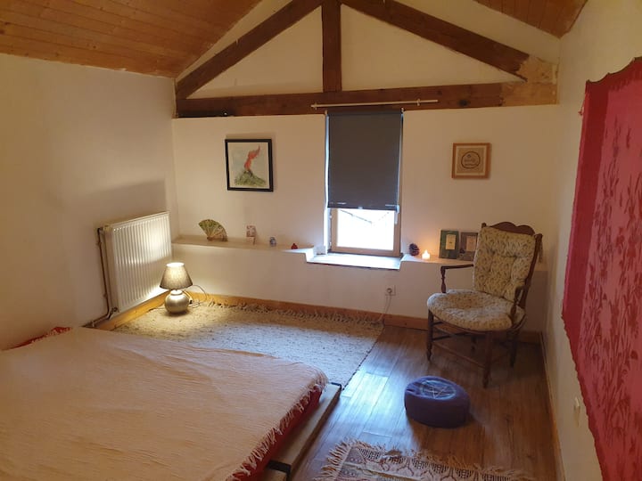 Duplex Indépendant Accès Jardin Piscine à Crest - Crest