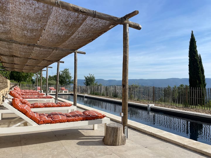 Grande Bastide Provençale Au Coeur Du Luberon. - Rustrel