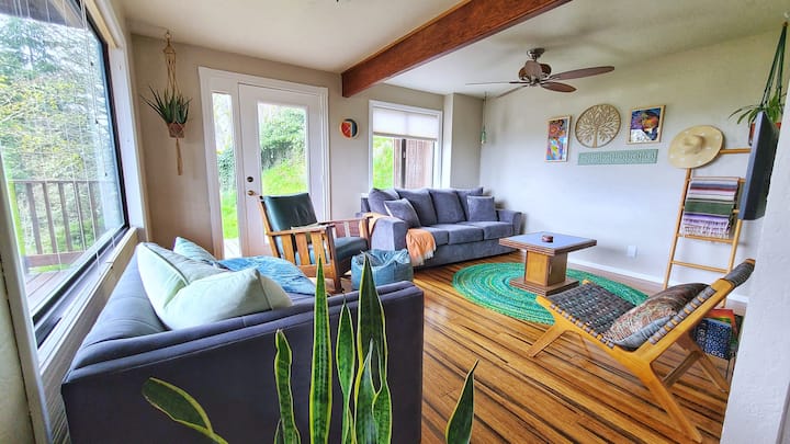 Cozy 2 Bdrm Treehouse With Amazing Views Near Uo - Oregon