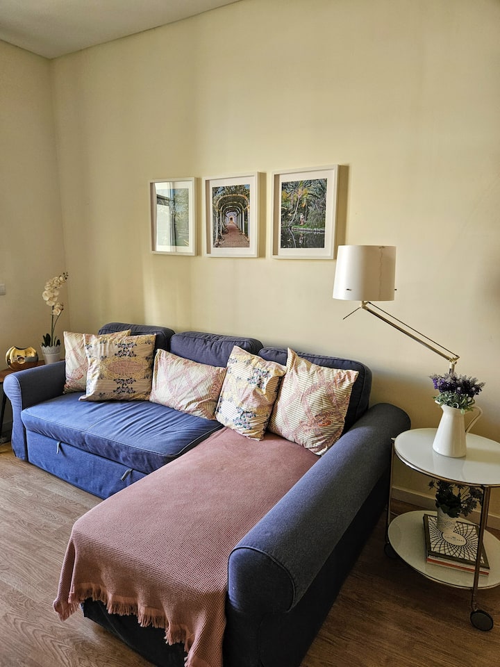 Castelo São Jorge And Tram 28! - Lisbon