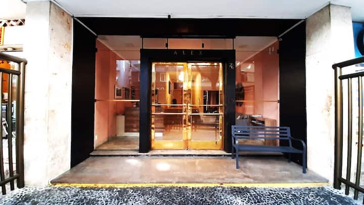 Somente Para Mulheres Quarto Amplo Em Copacabana - Rio de Janeiro