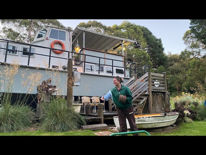 Red Hill Boat - Luxury 1942 Wartime Boat On Land! - Flinders