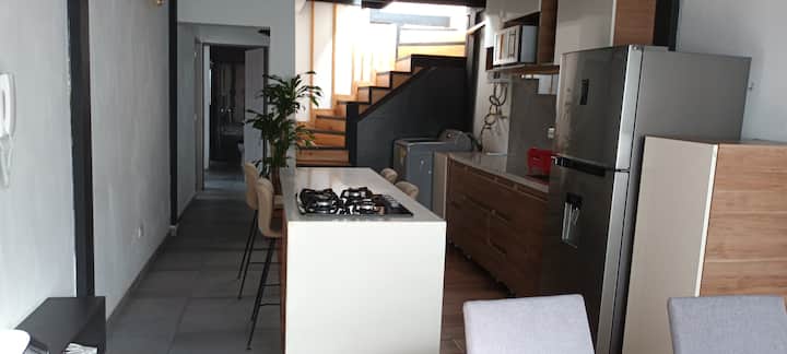 Medellin Modern Apartment With Jacuzzi And Big Terrace. Max 8 People. - Itagüí