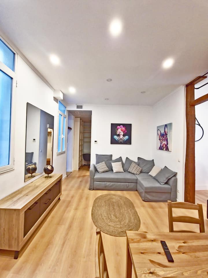 Luminoso Y Amplio Apartamento En La Latina - Madrid