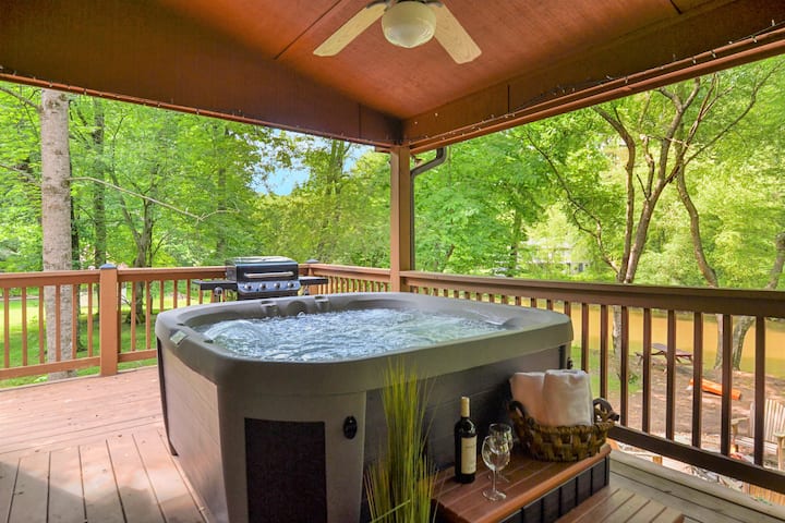Riverfront*tubing+hot Tub+downtown+wineries - Ellijay, GA