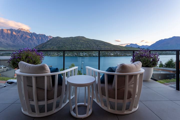Fantastic 4 Bdr Home | Ac | Wi-fi | Coffee Machine - Queenstown, New Zealand