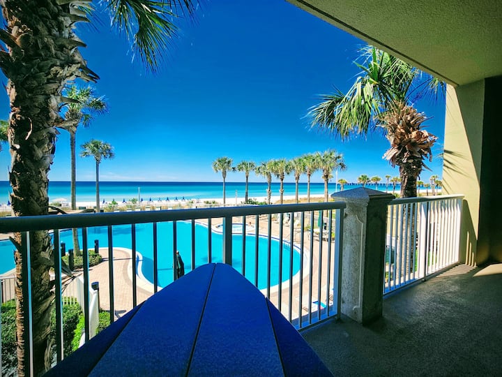 2nd Floor Beachfront Condo 2 Br/2 Ba! Sleeps 8! - Panama City Beach, FL