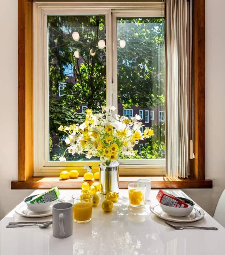 Your Perfect Downtown Seattle Stay Awaits - Seattle, WA