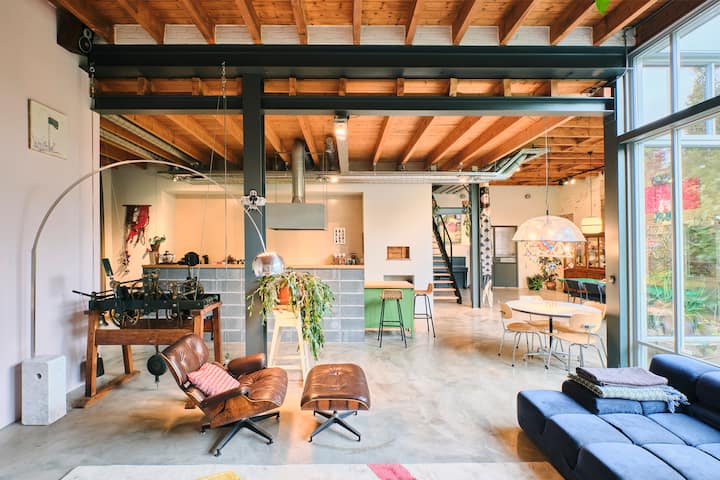 Industrial Loft In Amsterdam North - Amsterdam