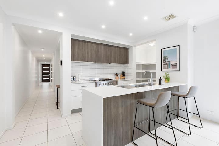 Domi Rentals - The Third Residence - 