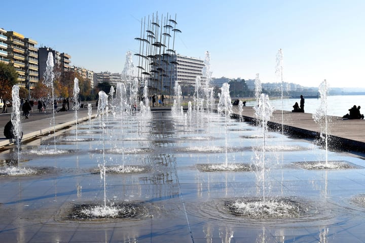 Lovely Locals Homes - Thessalonique