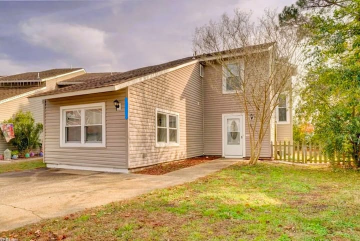 Pine Rest Is As Comfortable As Your Home. - Virginia Beach, VA