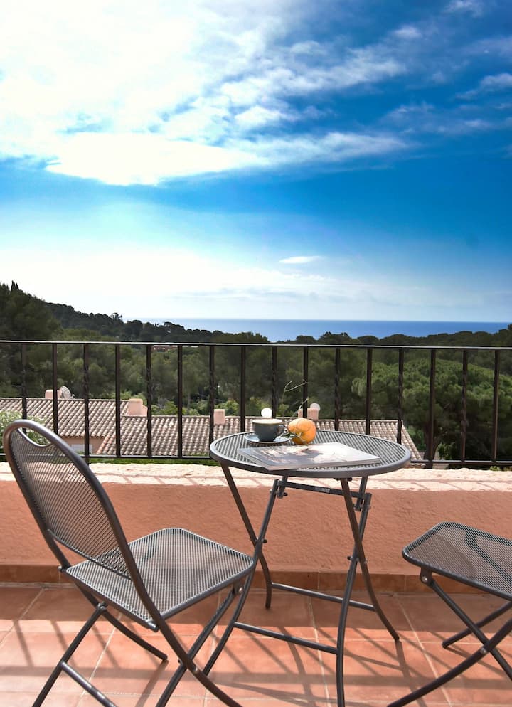 Cozy, Climatise, Vue Mer! Plages Et Centre 15 Mns! - Cavalaire-sur-Mer