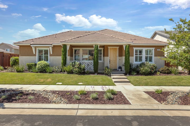 River Island Retreat - Manteca, CA