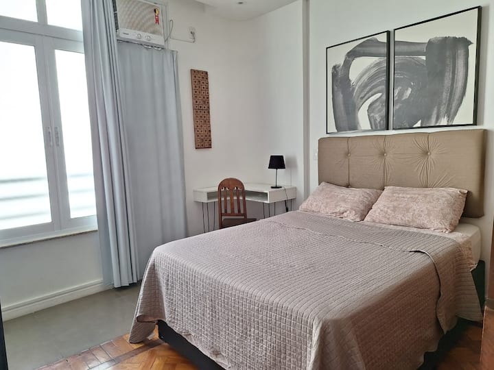 Excelente Loft Em Copacabana A 100 Metros Da Praia - Rio de Janeiro