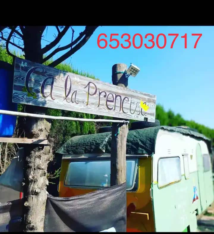 For Sell- Caravan  2 Persons With Dry Outside Wc - Torroella de Montgrí