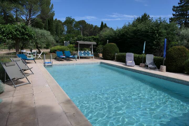 Maison D'exception Et Piscine En Provence Verte - Les Arcs