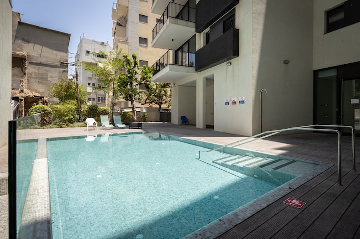 Cuzy 2 Bedrooms Apartment - Tel Aviv-Yafo