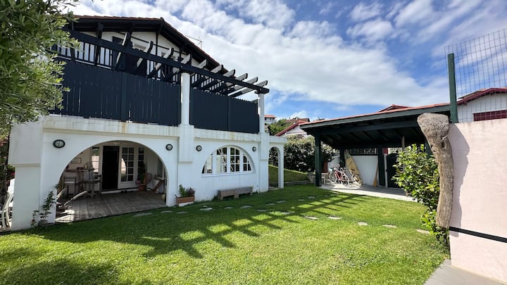 Maison 250 M2 Centre Village Plages 2mn Belle Expo - Bidart