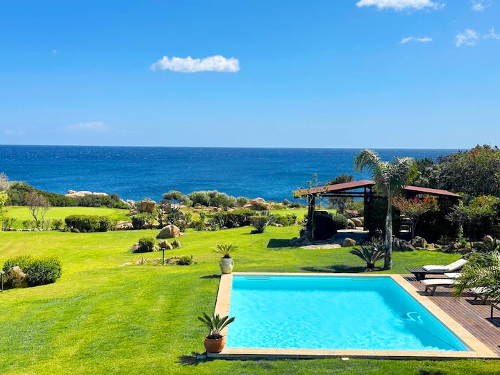 Villa D’angelo Avec Piscine Et Vue Sur La Mer - San Teodoro