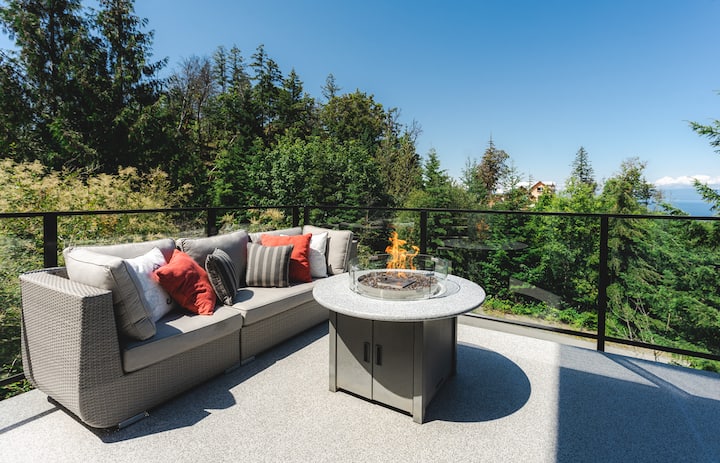 Contemporary Studio With Panoramic Ocean Views - Île de Vancouver